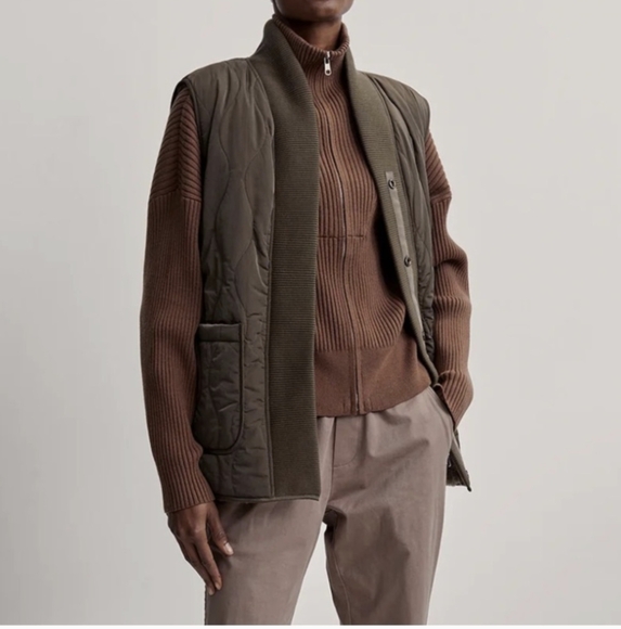 Varley | Jackets & Coats | Varley Covey Quilted Reversible Vest | Poshmark
